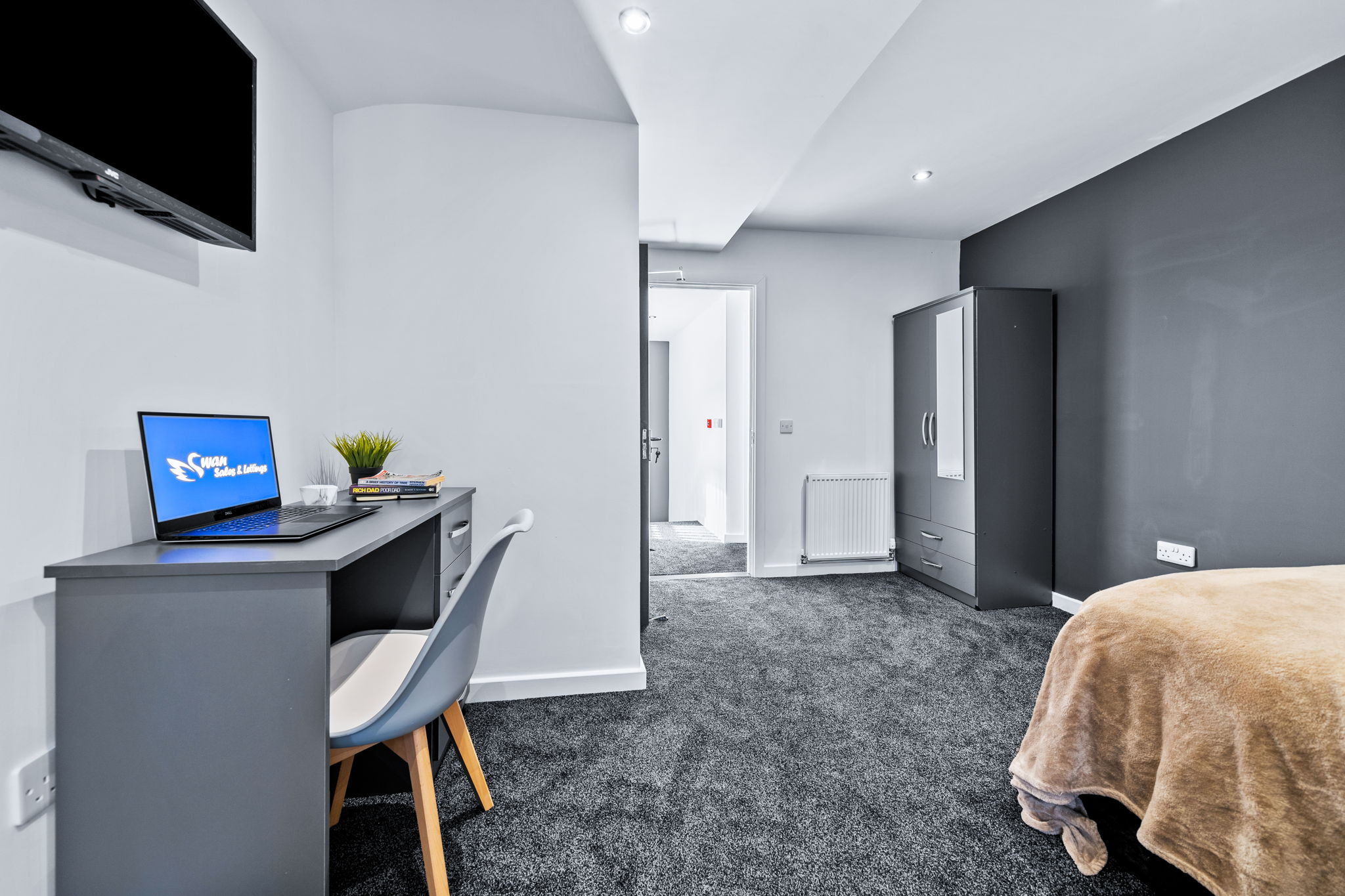 72 Walter Road | Swan Sales & Lettings